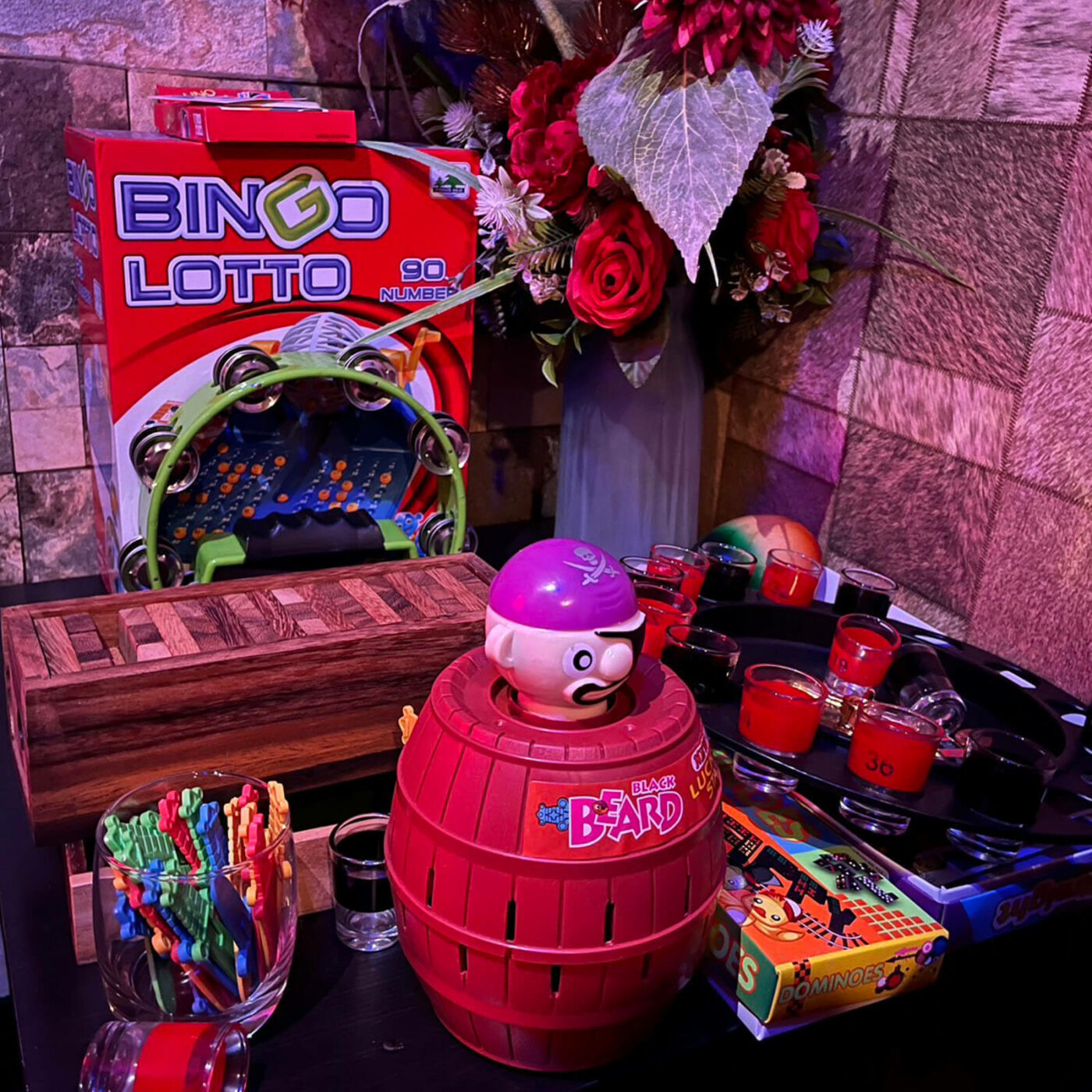 SENA 千愛 - 來卡拉OK，只想唱歌？ (2023年) | RAKNOI 夜生活